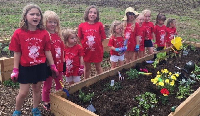 28 Garden Club Names - Custom Ink